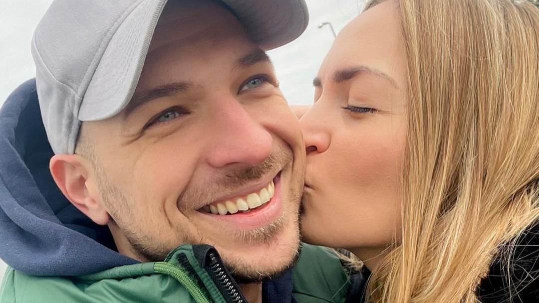 Gospodin Savršeni Mijo Matić zaprosio djevojku | Scena