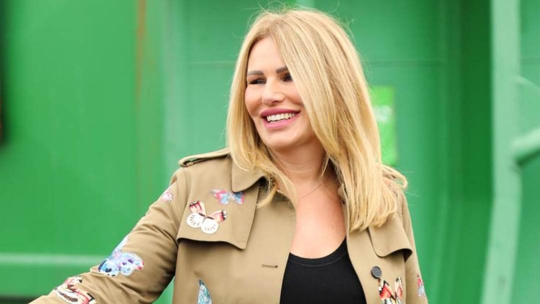 Iva Todorić pjevala s Lepom Brenom | Scena