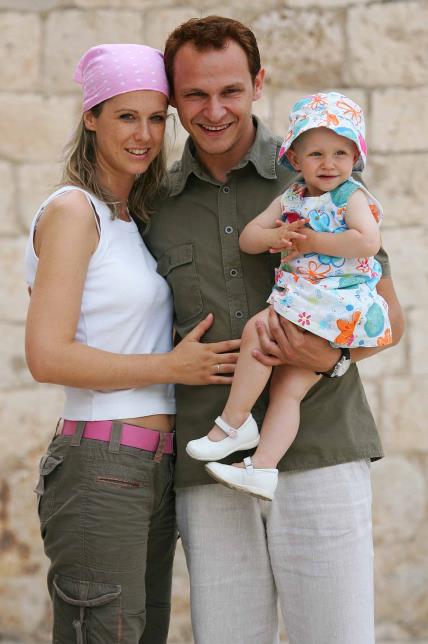 Ovo je supruga Enisa Bešlagića, Sabina Bešlagić | Scena